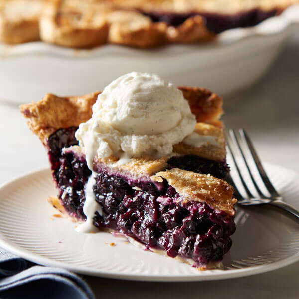 FRIDAY TREAT DAY: BLUEBERRY PIE! - Greensburg
